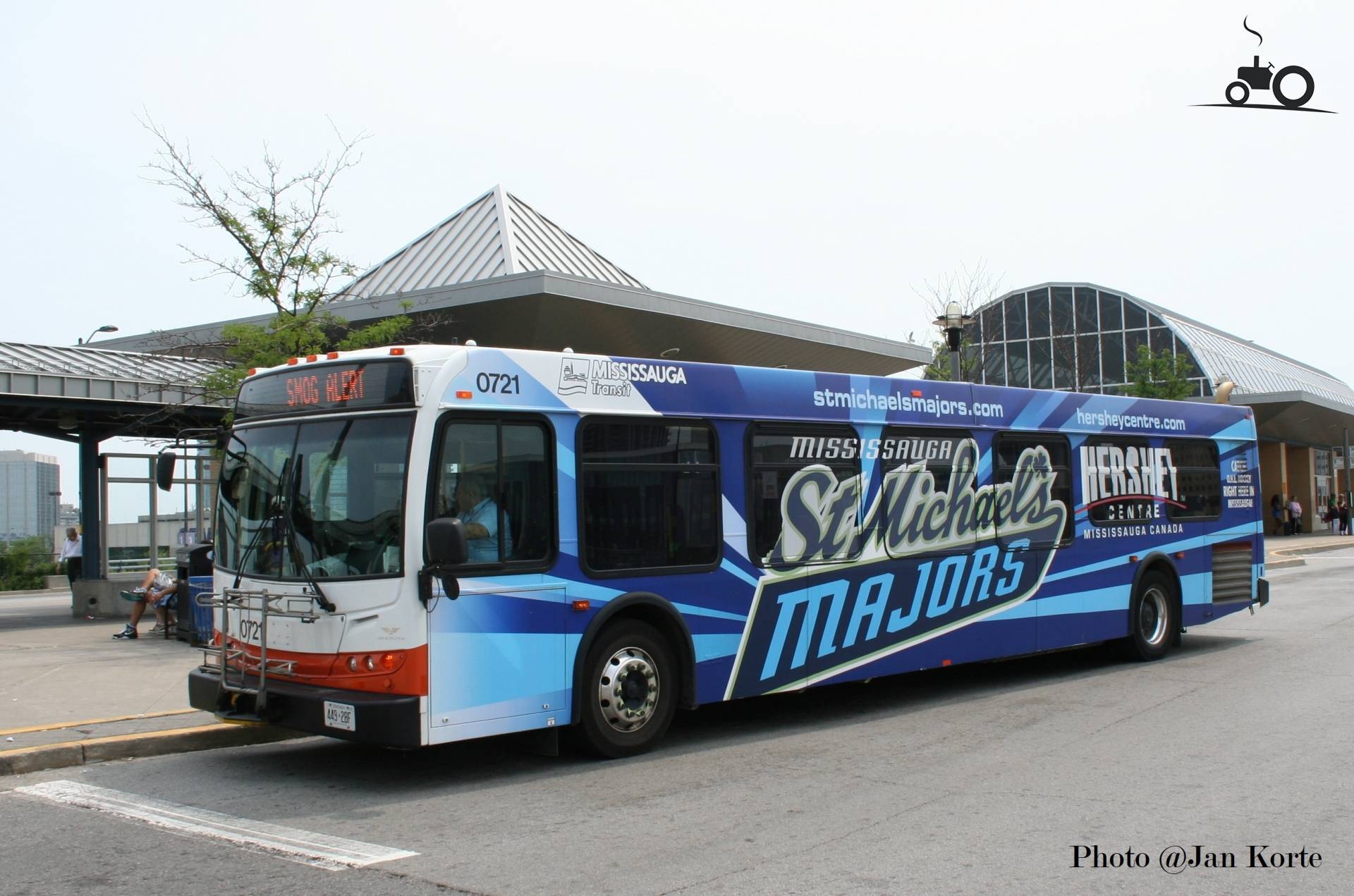 Foto New Flyer D40LFR #1032844 - TruckFan