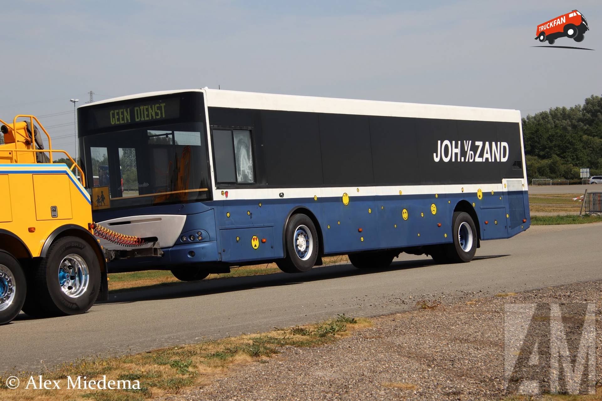 Foto Jonckheere Transit 2000 (vrachtwagen) van Internationaal ...