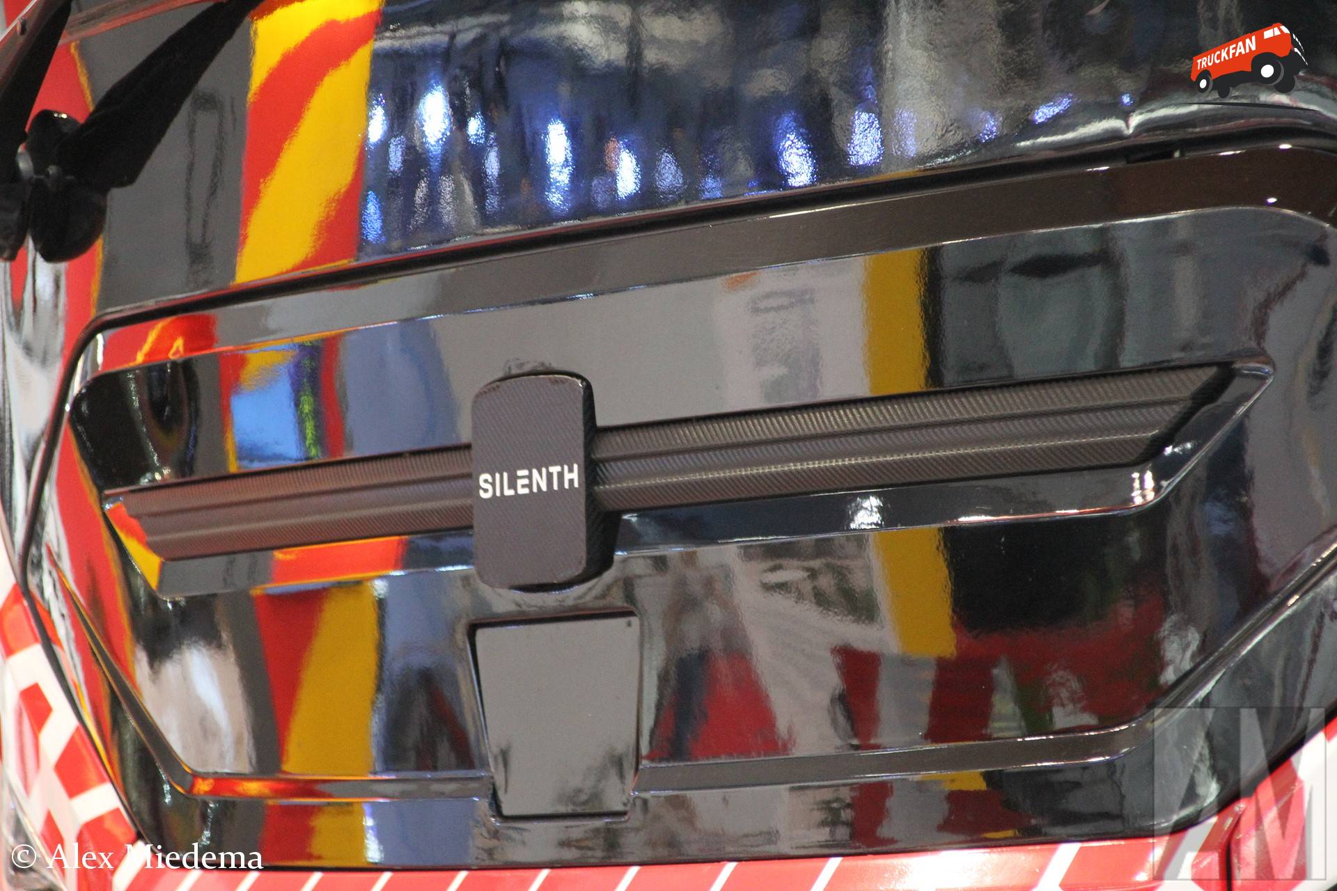 Foto Silenth bus (vrachtwagen) #1491805 - TruckFan