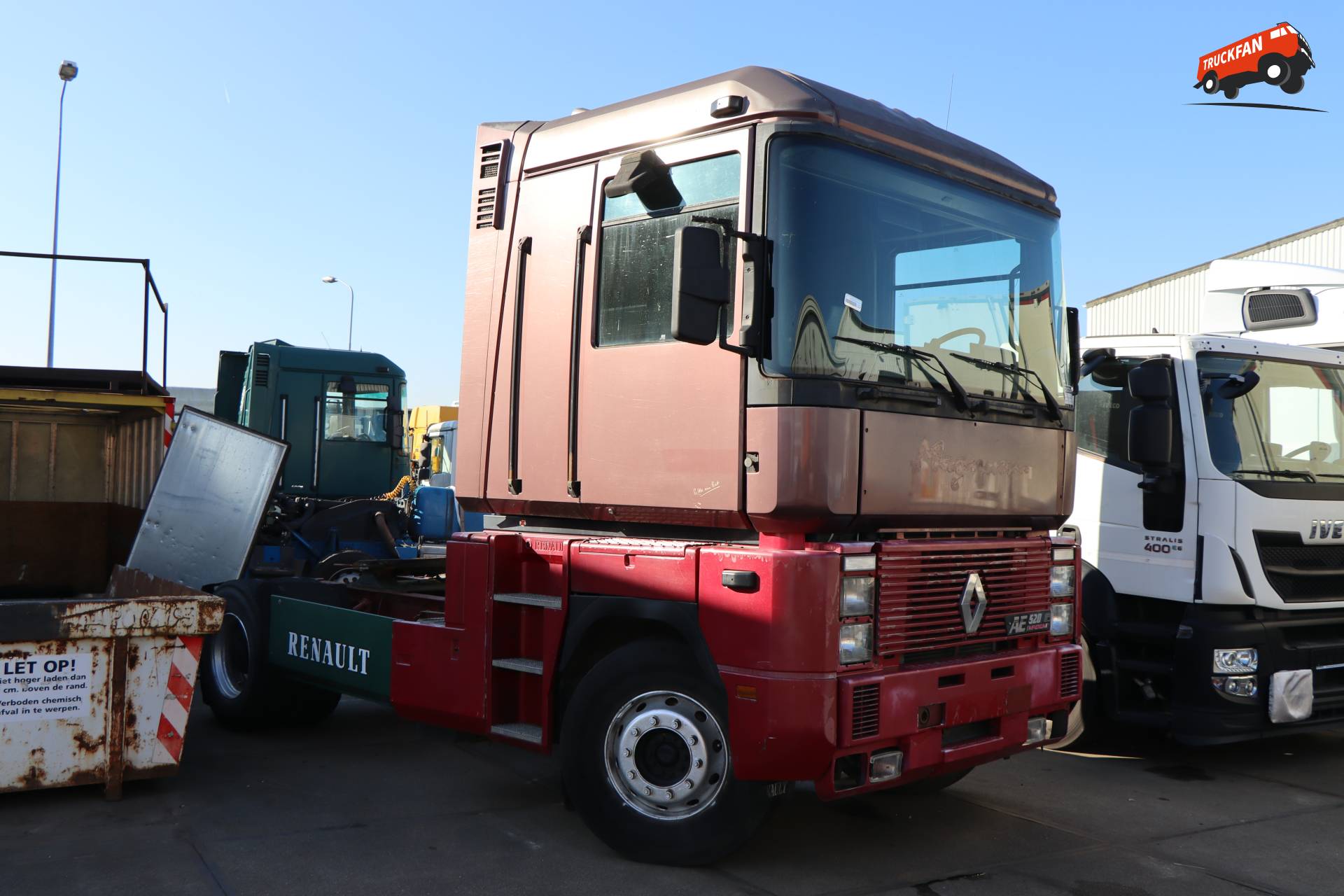 Foto Renault AE (Magnum 1st gen) #1459910 - TruckFan