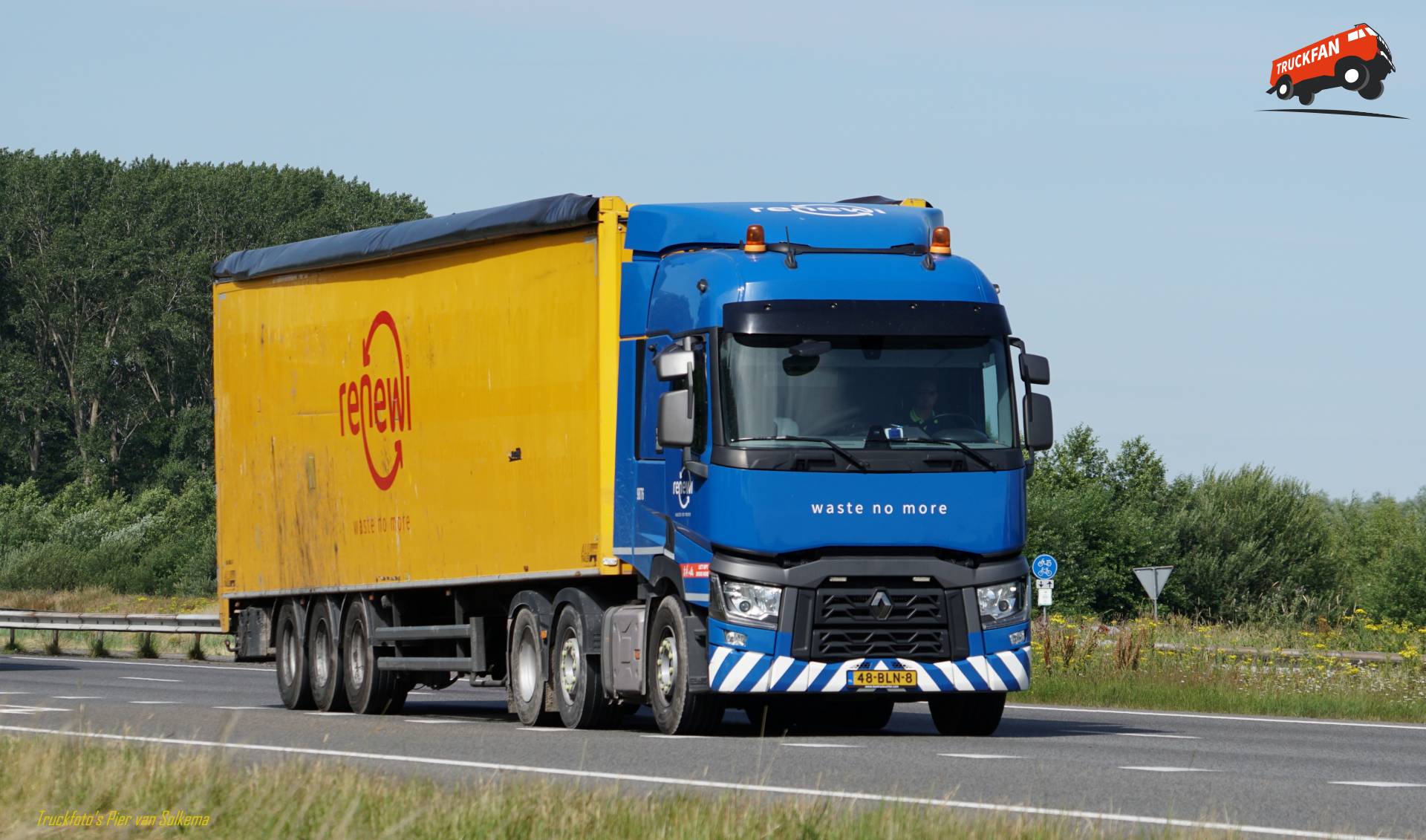 Foto Renault T-serie van Renewi (vh oa Van Gansewinkel Groep) - TruckFan