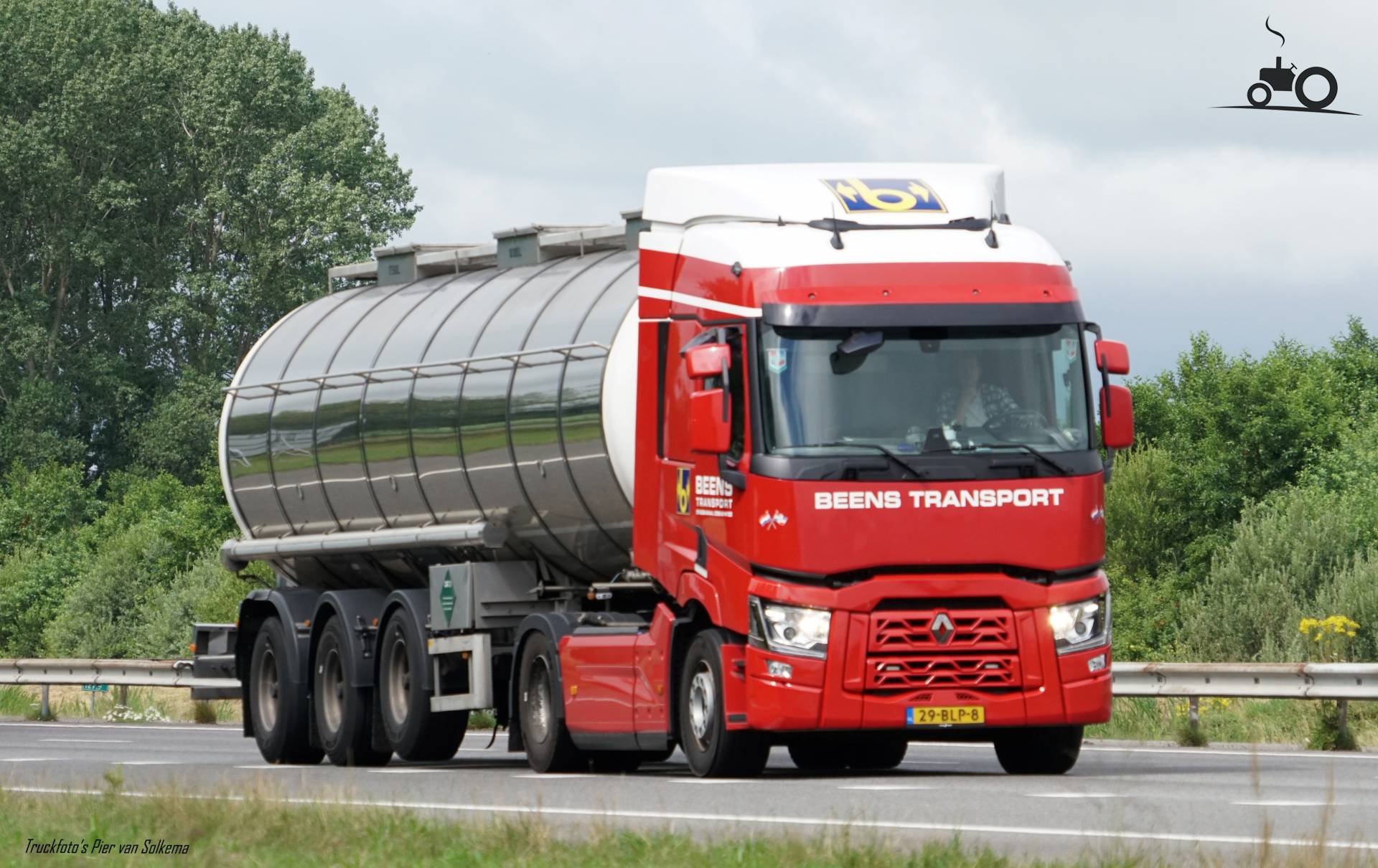 Foto Renault T-serie van J. Beens en Zonen Stadskanaal B.V. - TruckFan