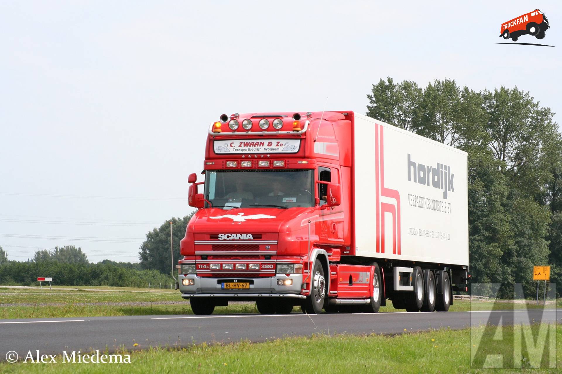 Foto Scania T114 van C. Zwaan Transport Wognum - TruckFan