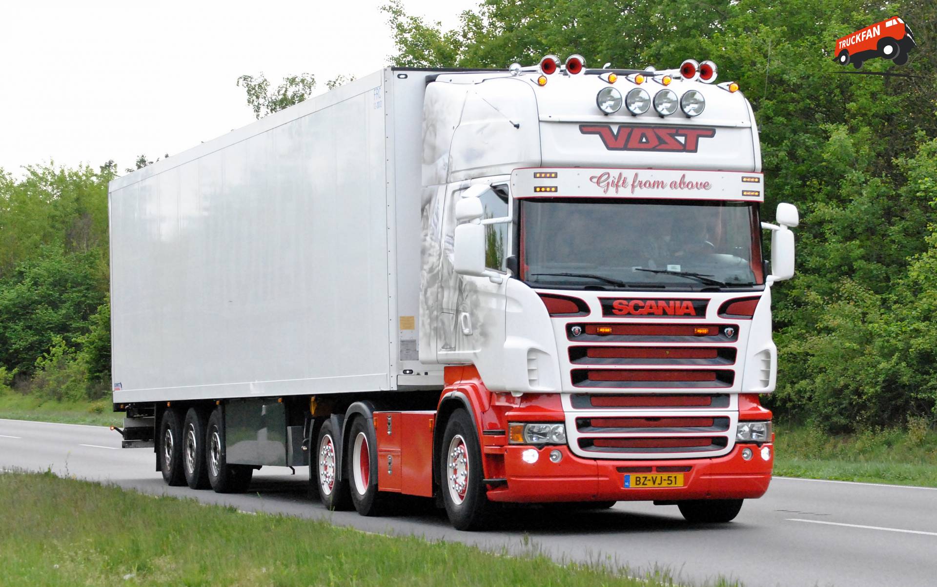 Foto Scania R560 #1210800 - TruckFan