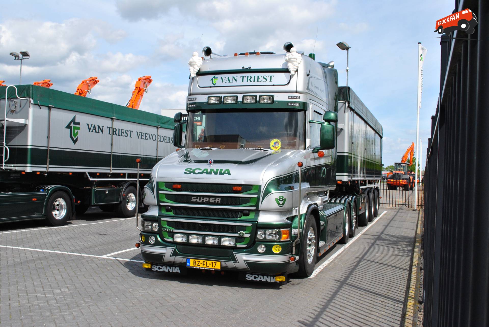 Foto Scania T500 van Van Triest Veevoeders - TruckFan