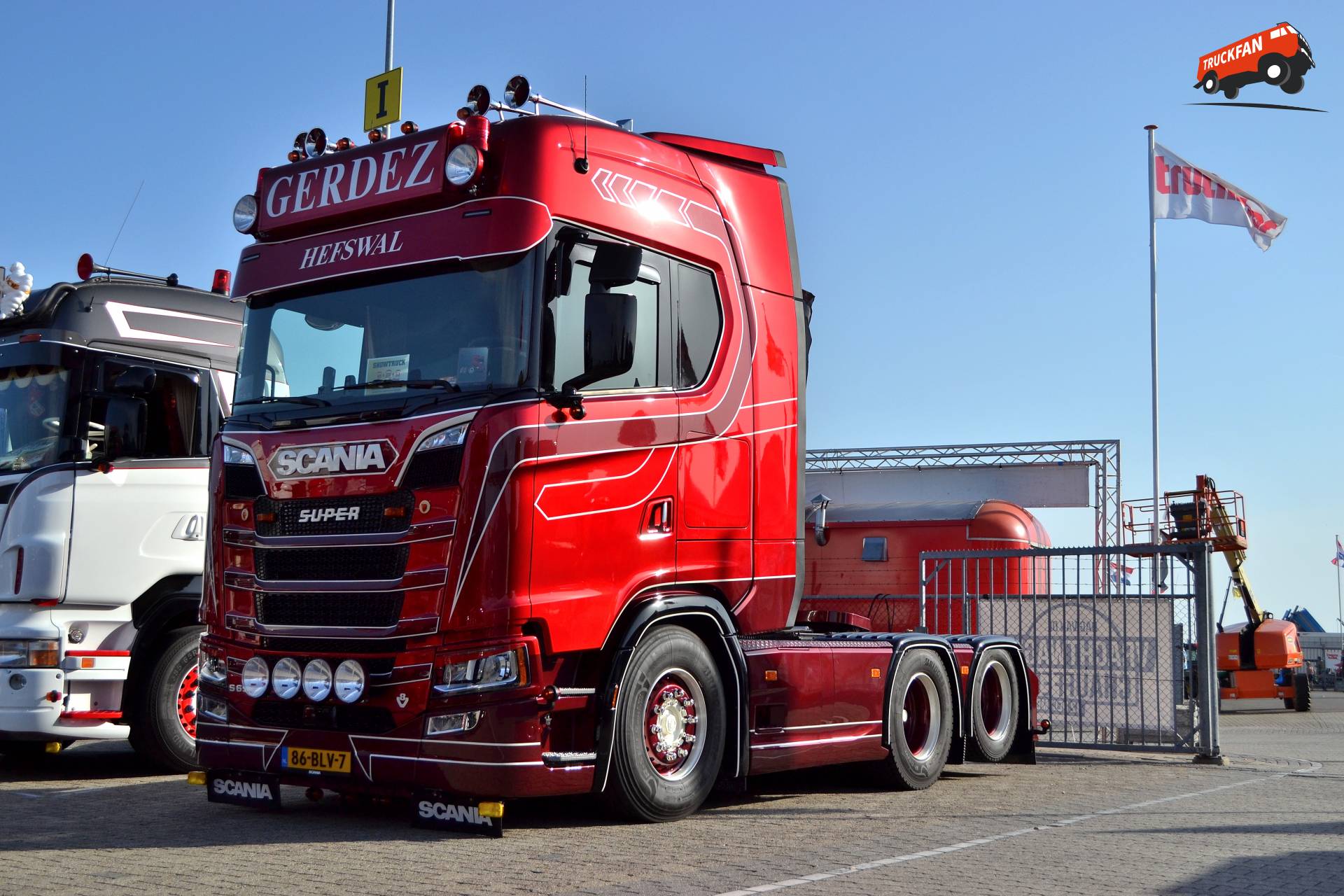 Foto Scania S650 #1307590 - TruckFan