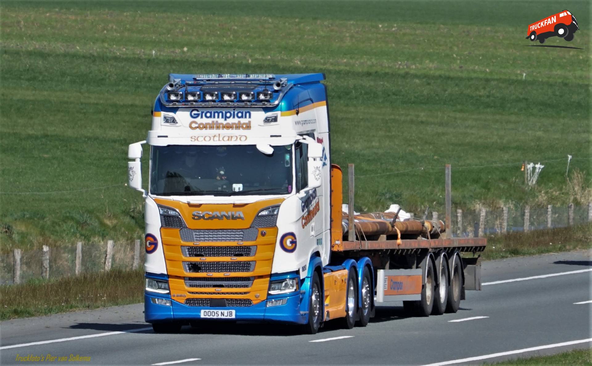 Foto Scania S650 #1350678 - TruckFan