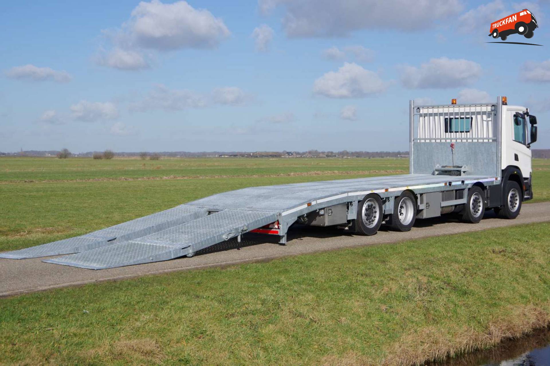 Foto Scania P370 #1410034 - TruckFan