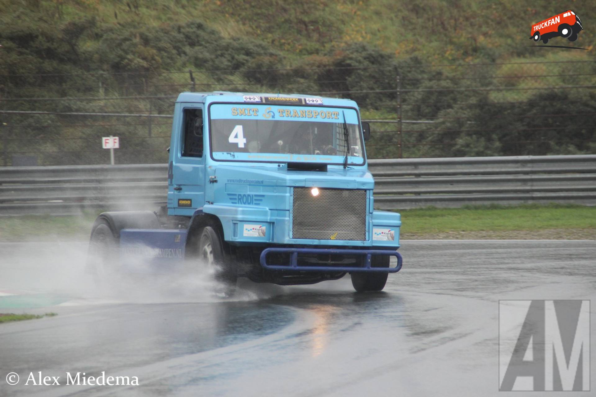 Foto Scania T112 van Smit Transport B.V - TruckFan