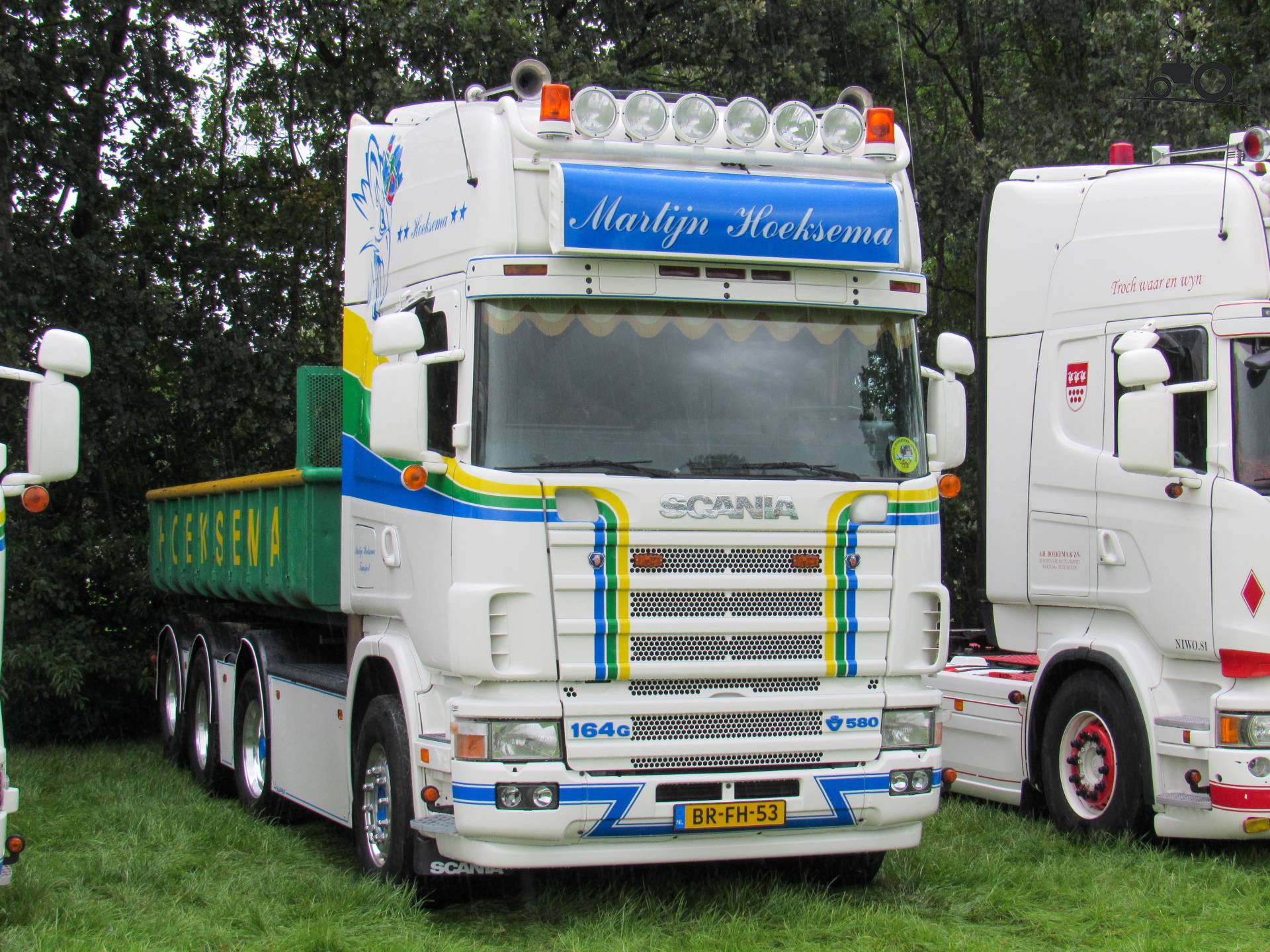 Foto Scania 164 van Hoeksema`s Regionale Milieudiensten (HRM) - TruckFan