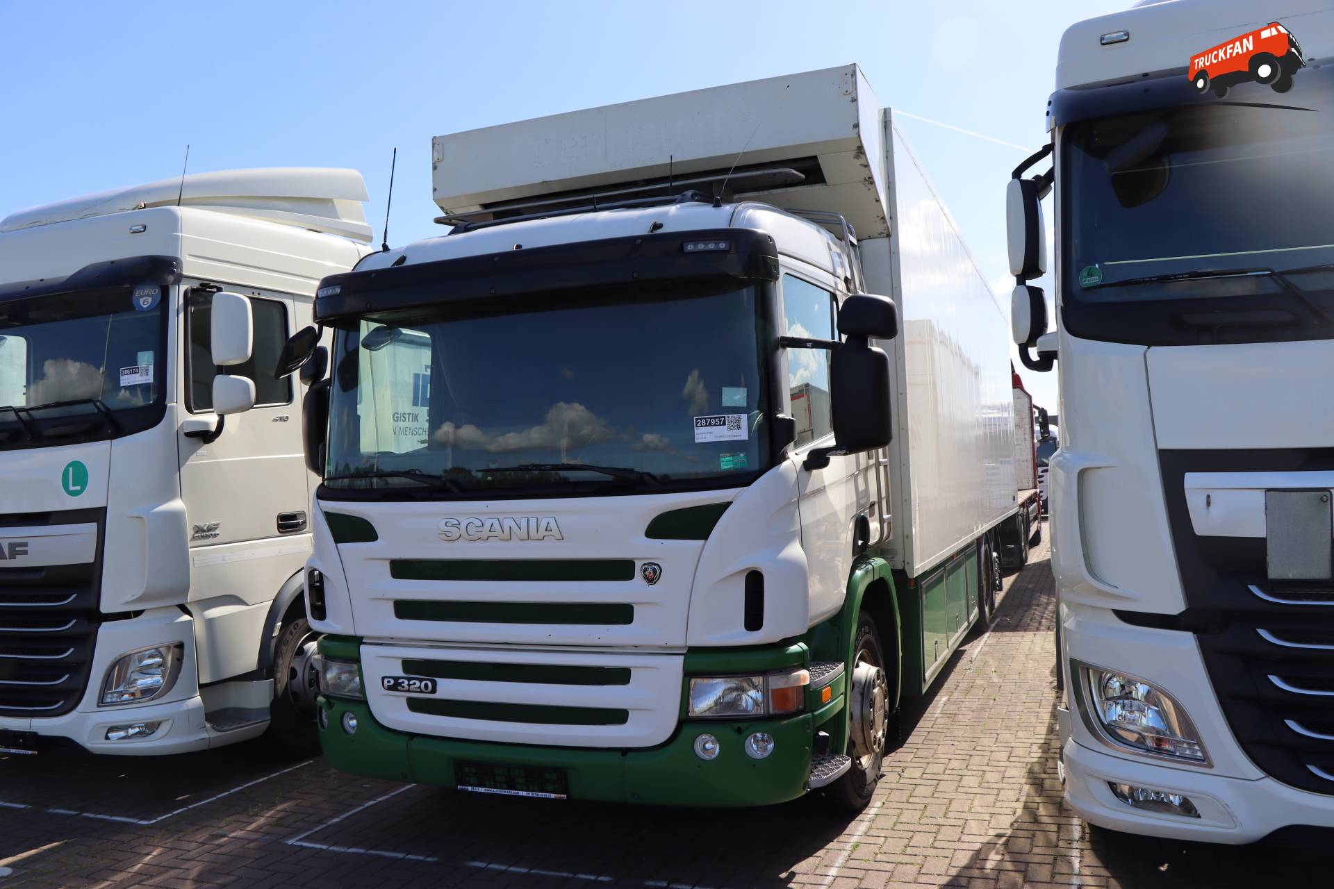 Foto Scania P320 #1470916 - TruckFan