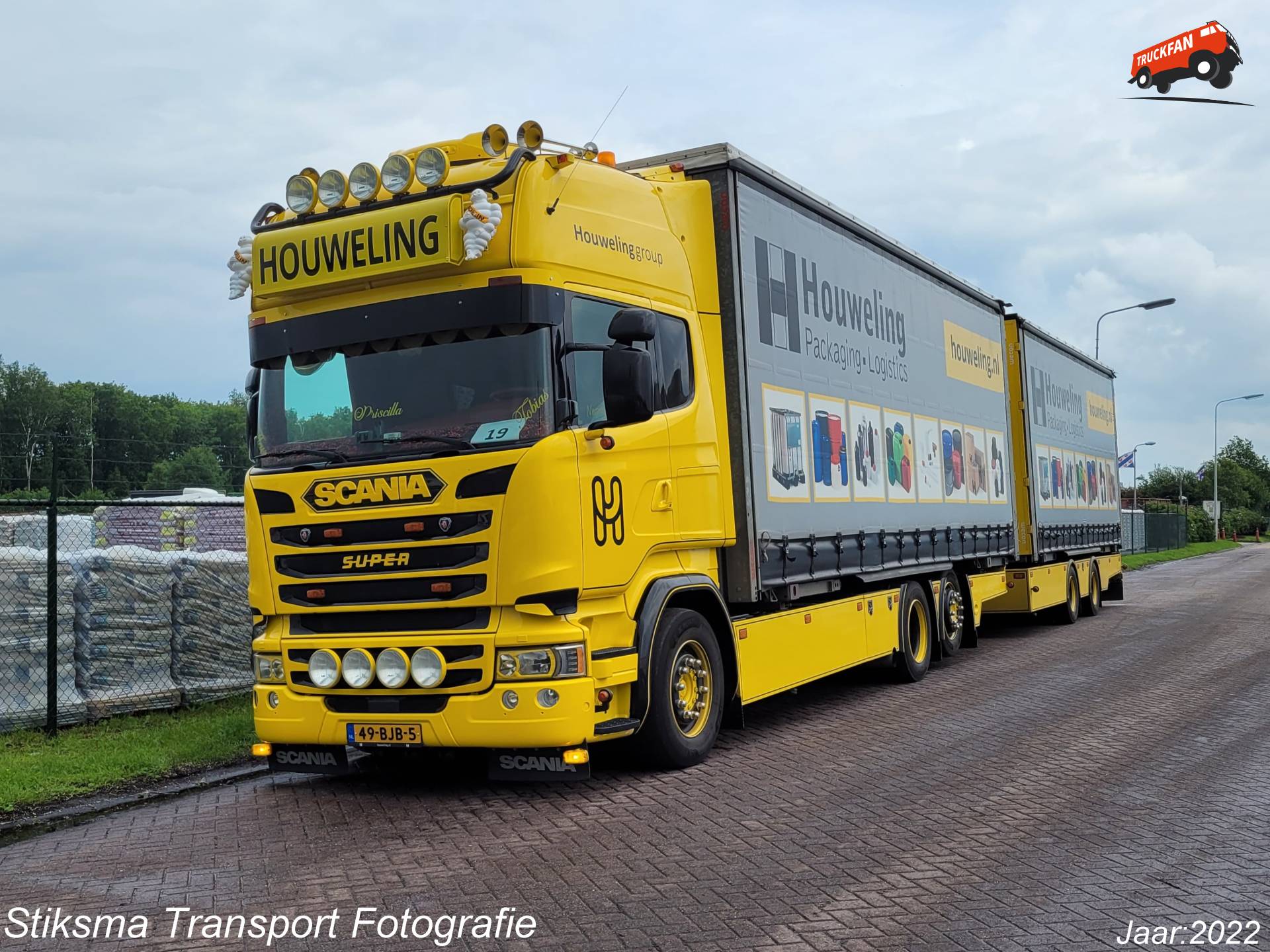 Foto Scania R-serie 2nd gen van Houweling Transport B.V. - TruckFan