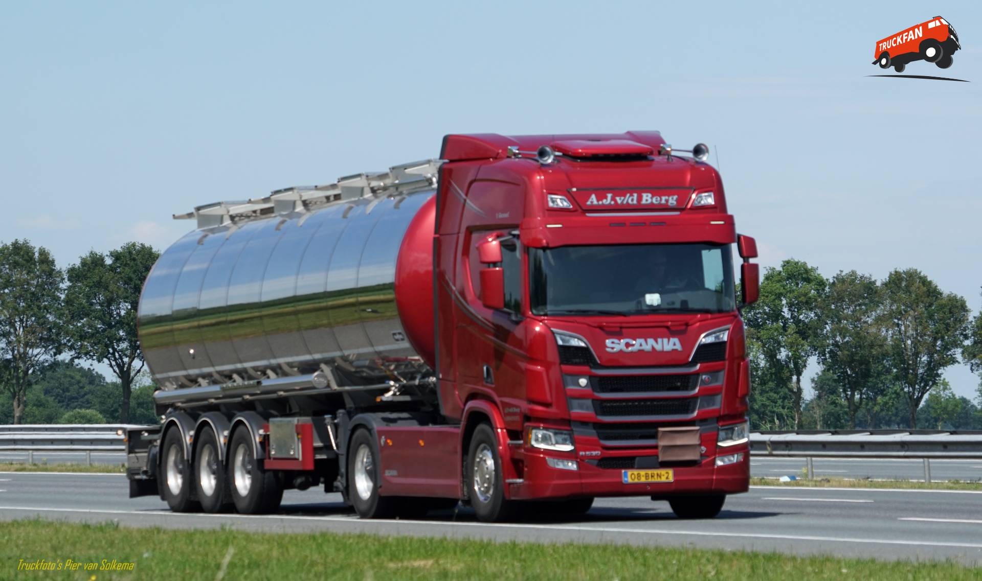 Foto Scania R530 van A.J. van den Berg B.V. - TruckFan