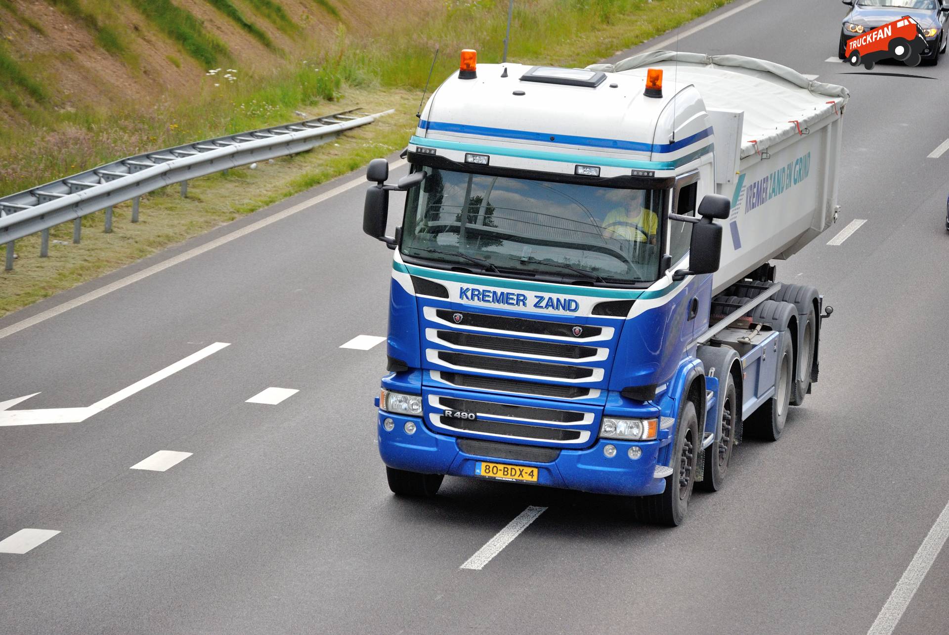 Foto Scania R490 van Kremer Zand en Grind - TruckFan