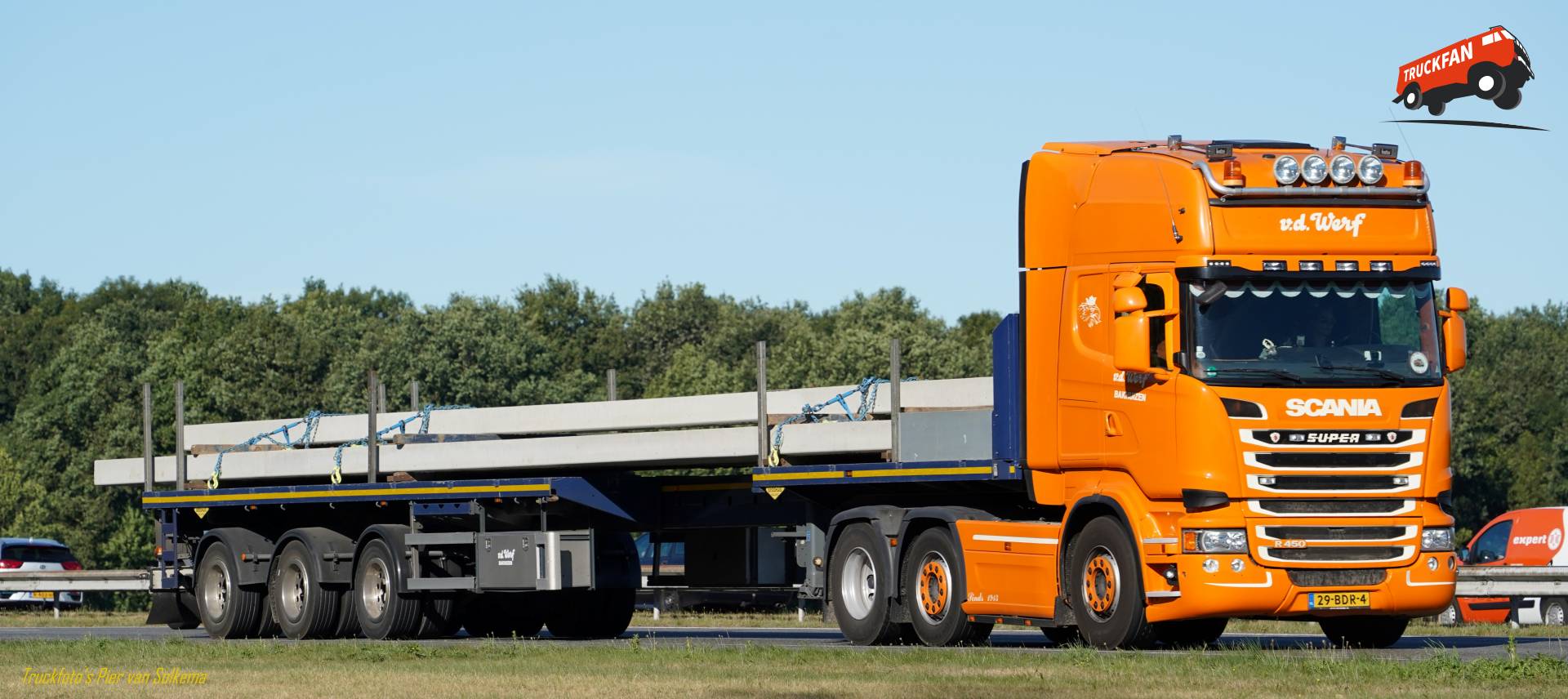 Foto Scania R450 van Fa. F. van der Werf en Zn. - TruckFan