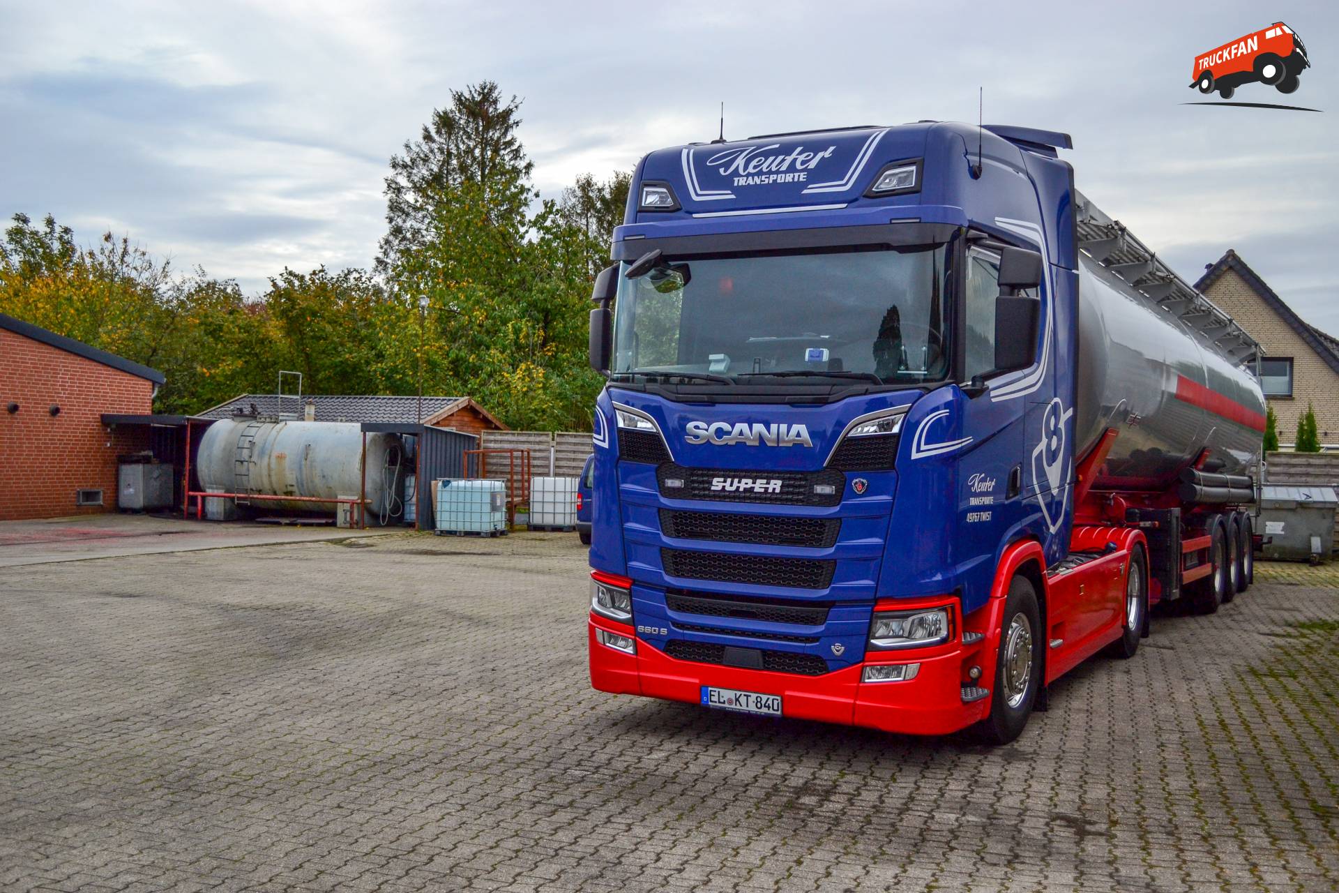 Foto Scania 660S van Keuter Transporte GmbH & Co. KG - TruckFan