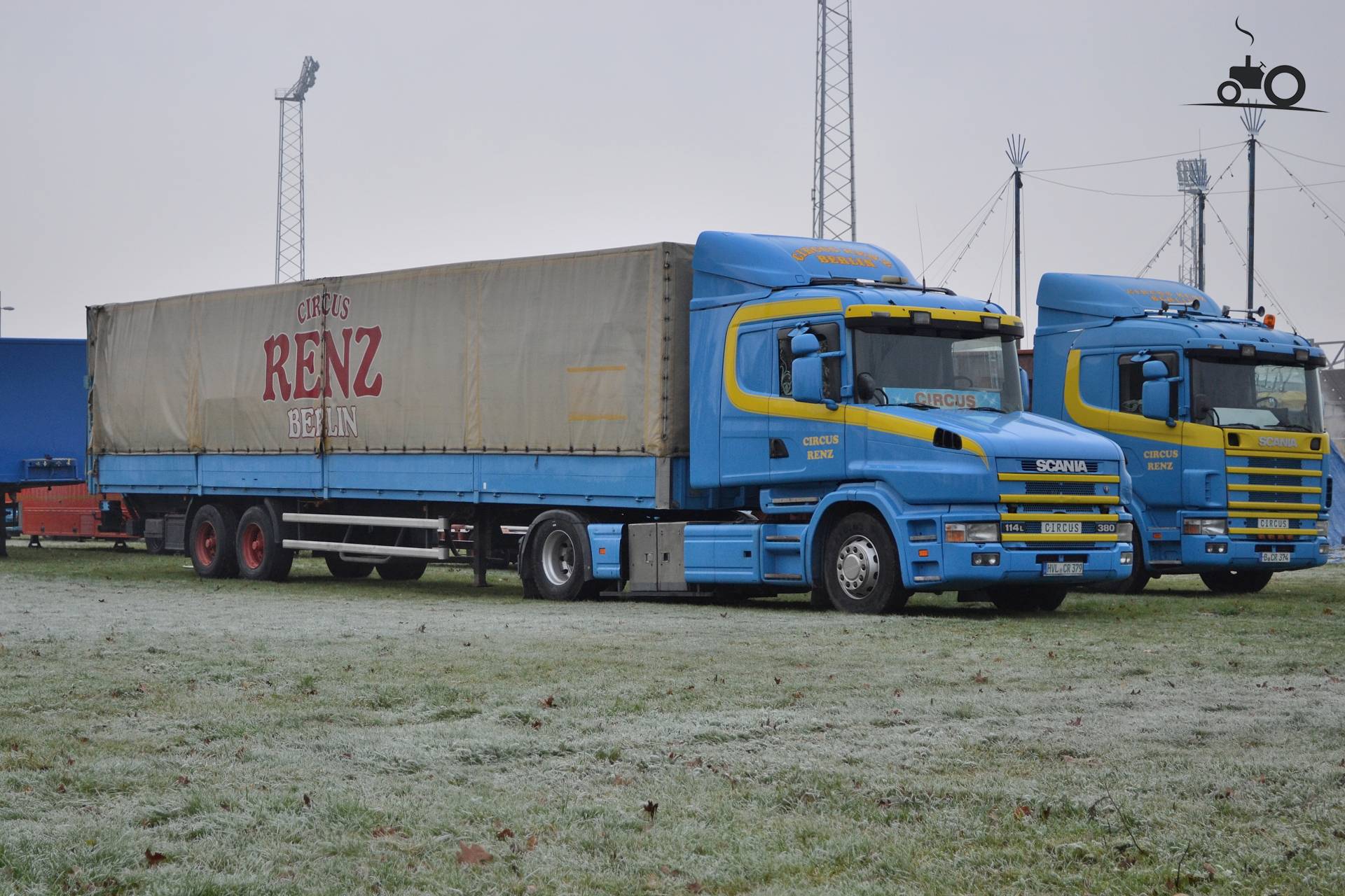 Foto Scania T114 van Circus Renz Berlin - TruckFan