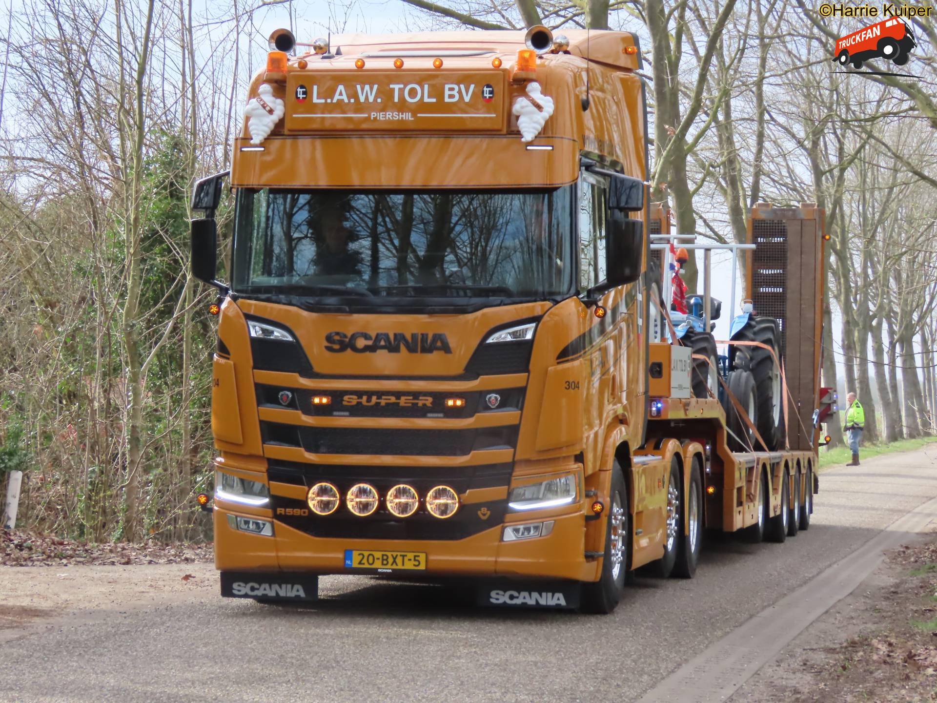 Foto Scania R590 van L.A.W. Tol B.V. - TruckFan