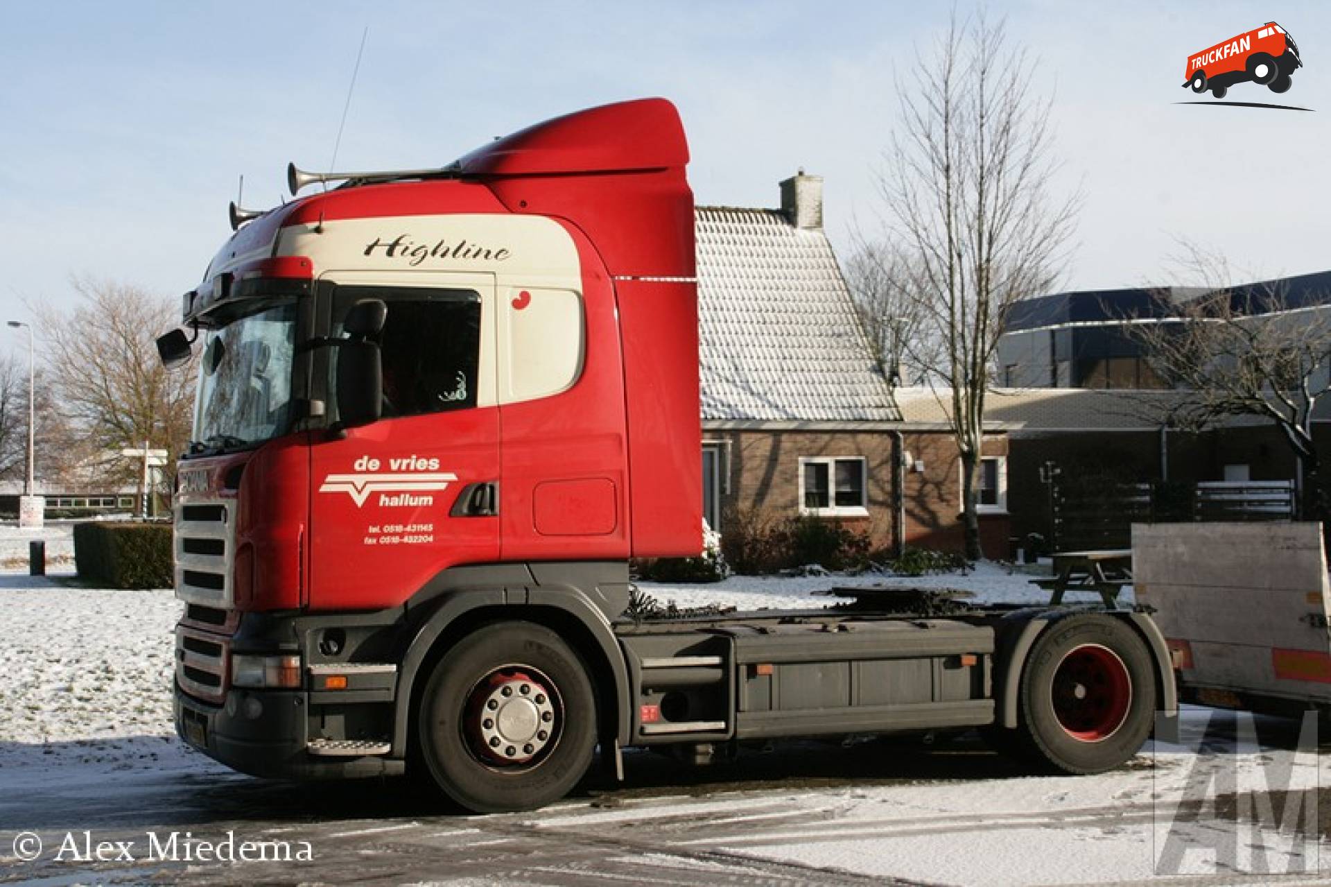 Foto Scania R380 van De Vries en Zn. Hallum - TruckFan