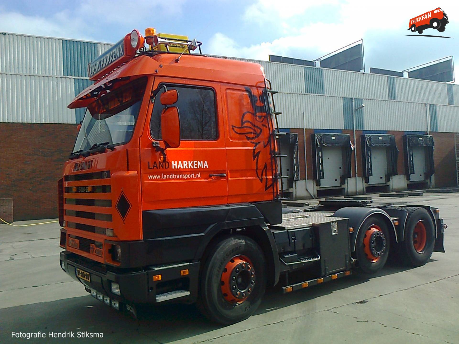 Foto Scania 143 Streamline van Land Transport