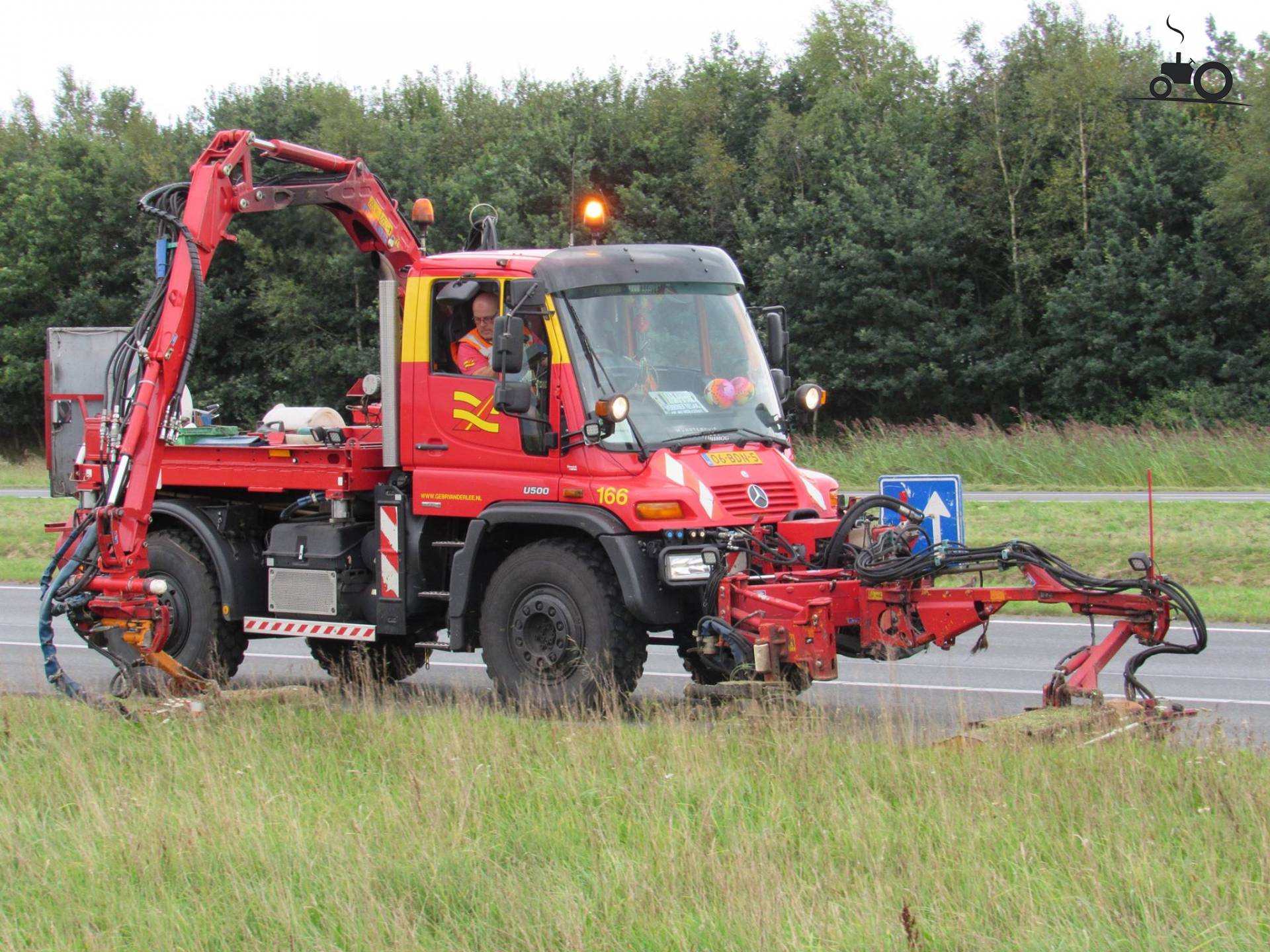 Foto Unimog U500 van Gebr. Van Der Lee VOF