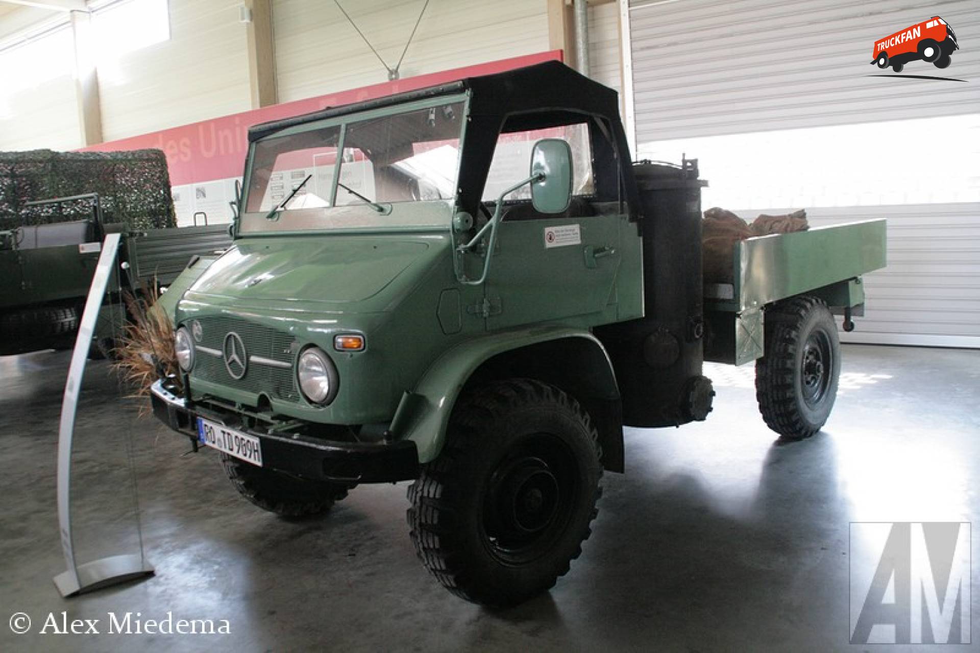Foto Unimog 404 van Unimog Museum