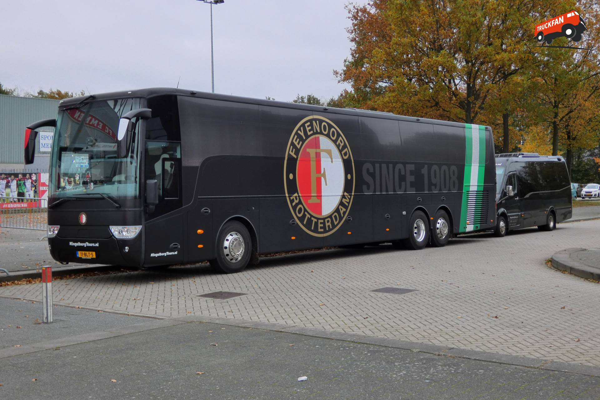 Foto Van Hool touringcar van Ringelberg - TruckFan