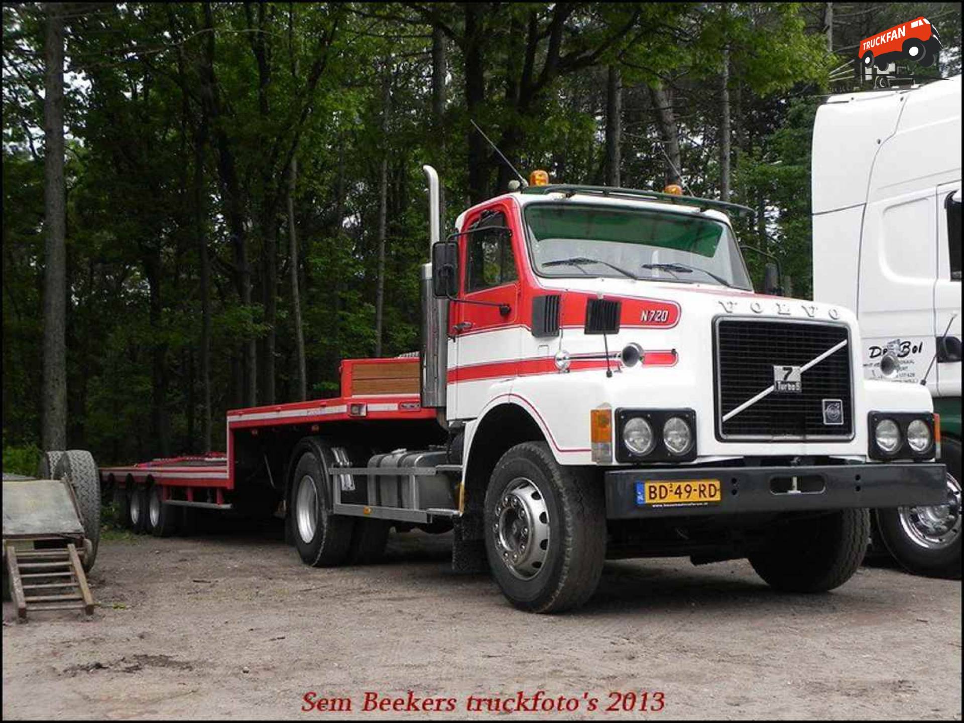 Foto Volvo N7 #1094366 - TruckFan