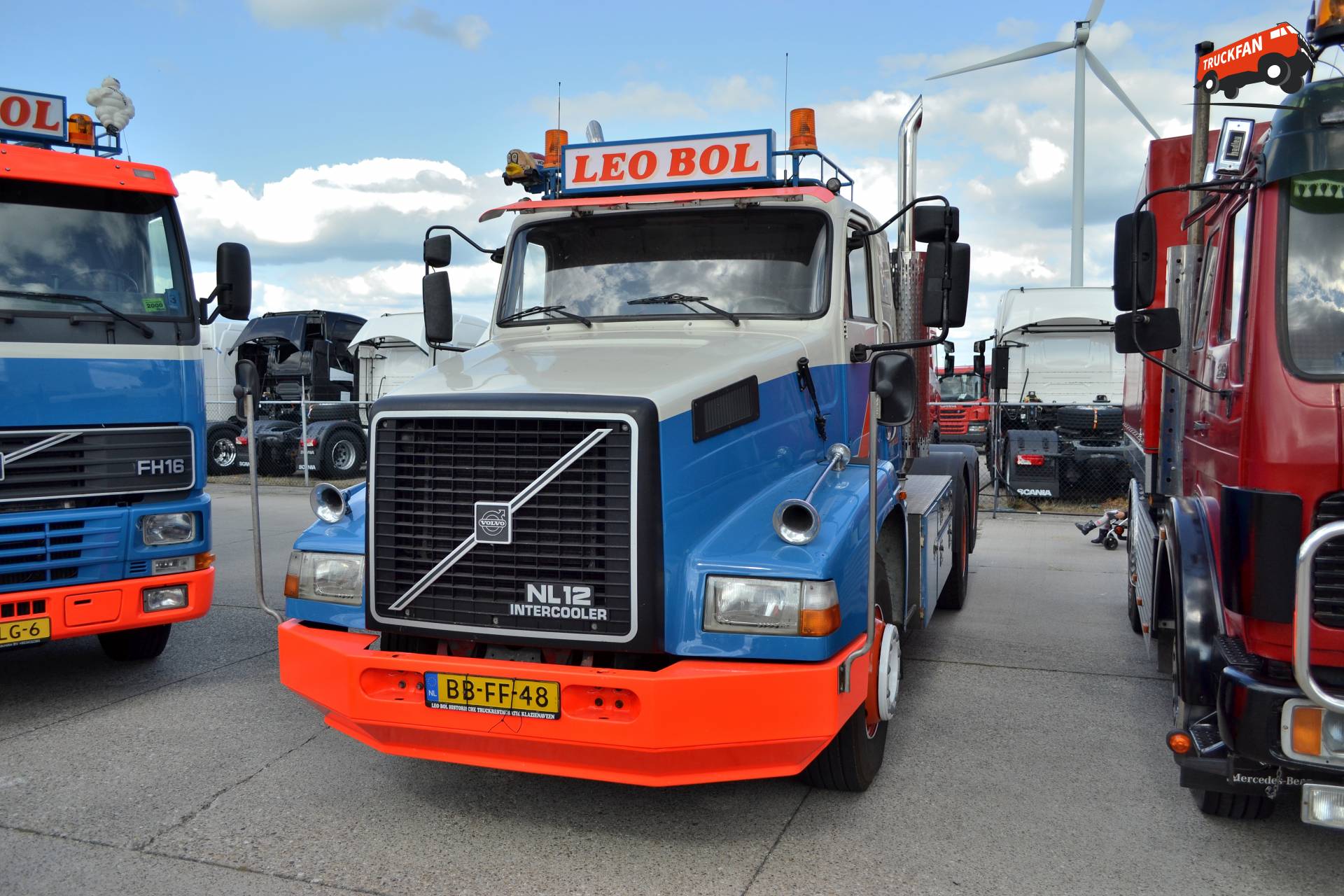 Foto Volvo NL12 van Leo Bol Historische Truck Restauratie BV - TruckFan