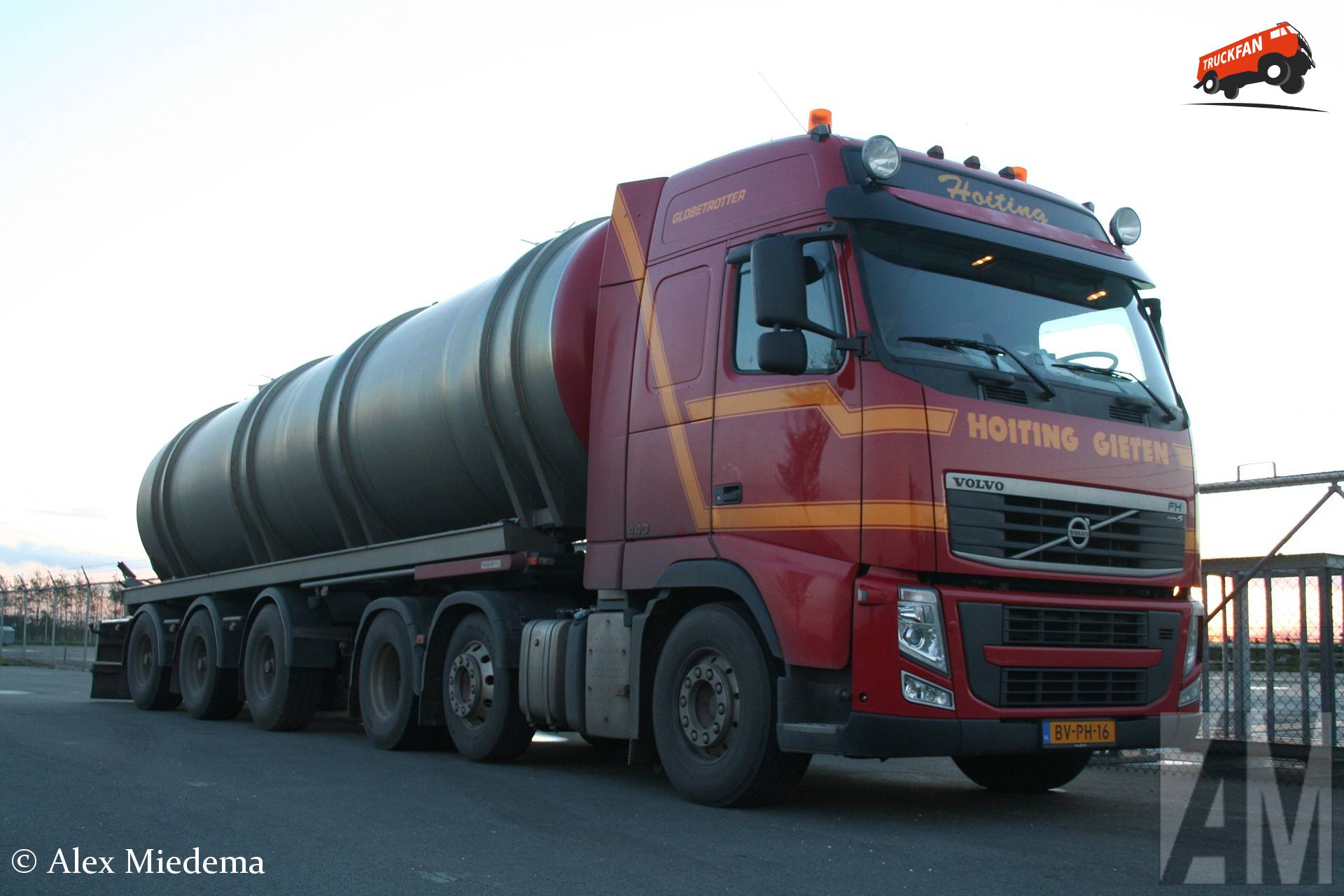 Foto Volvo FH 3rd gen van Hoiting Gieten - TruckFan