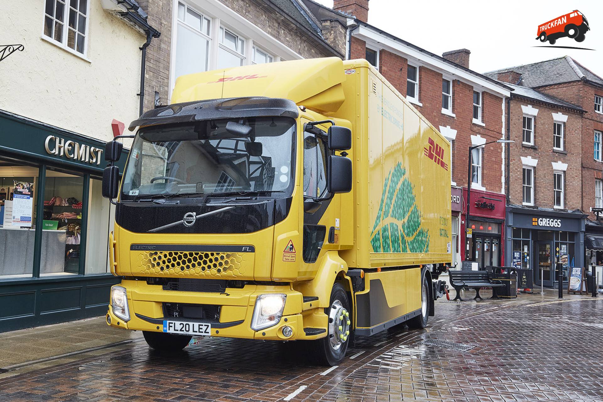 Foto Volvo FL Electric van DHL Express (Netherlands) B.V. - TruckFan