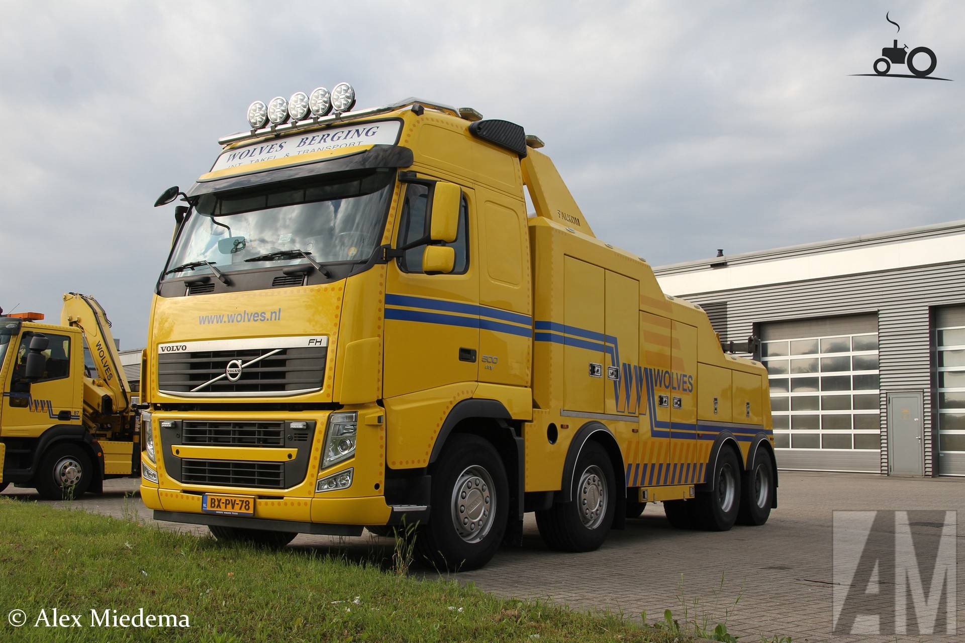 Foto Volvo FH 3rd gen van Wolves Autoberging B.V. - TruckFan