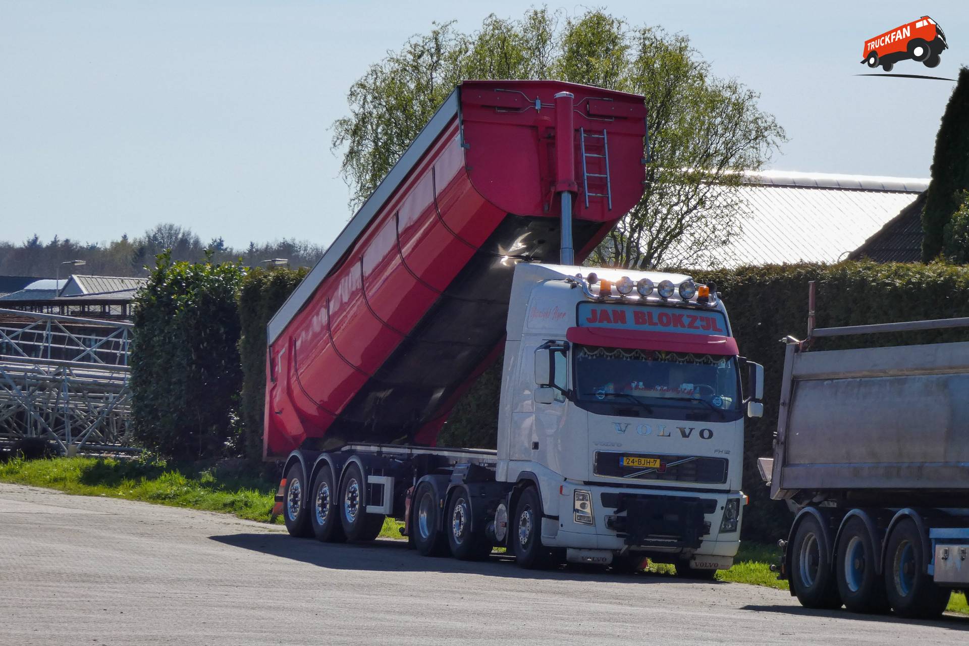 Foto Volvo FH 2nd gen van J.J. Blokzijl Transport - TruckFan