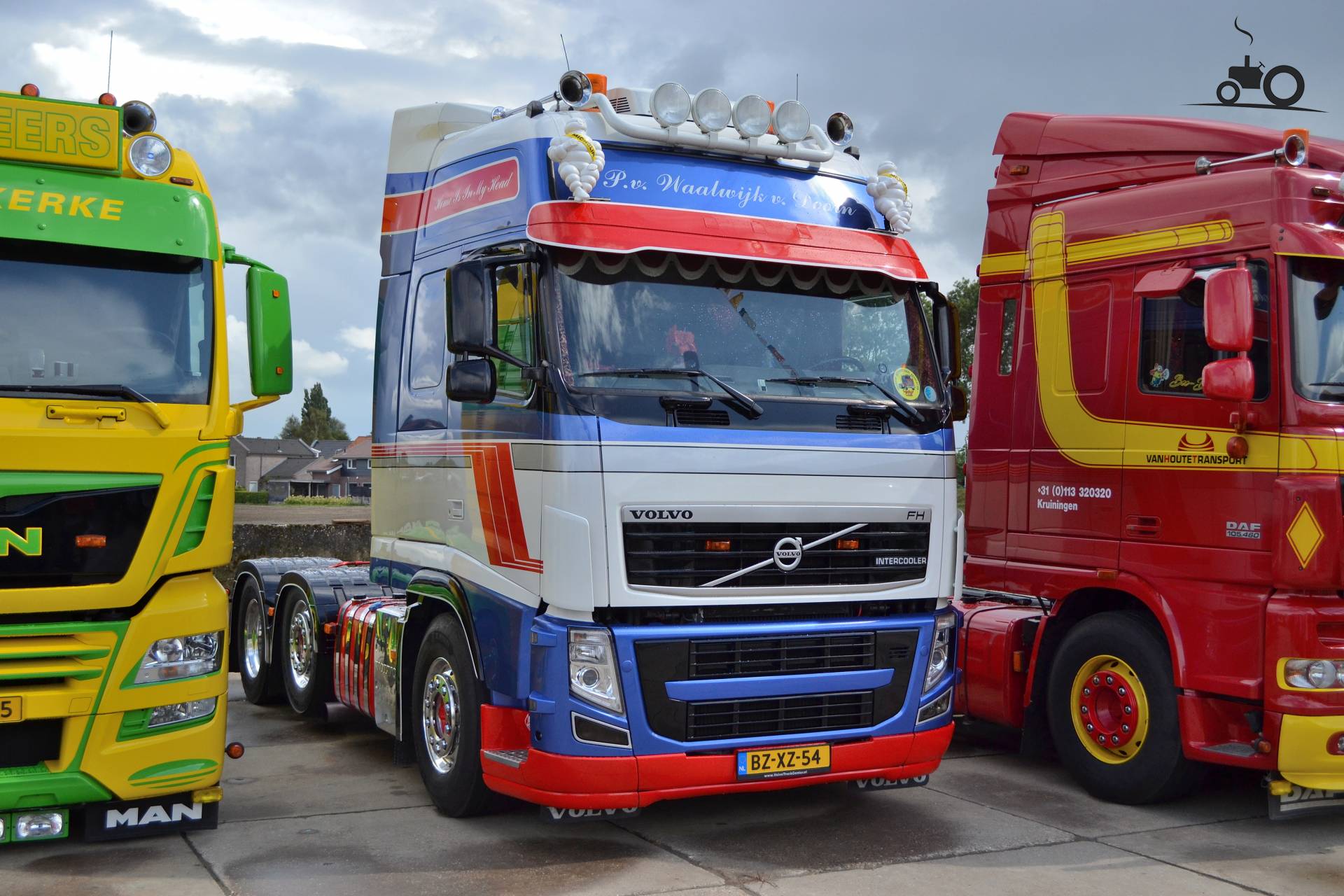 Foto Volvo FH 3rd gen van Transportbedr. P.H.C. van Waalwijk van Doorn ...