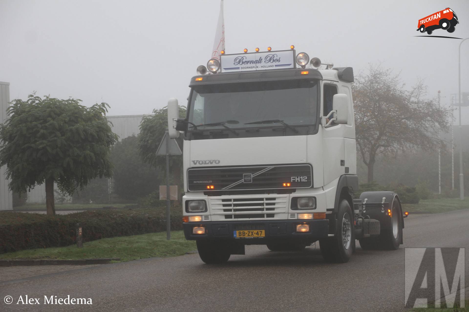 Foto Volvo FH12 1st gen #1496296 - TruckFan