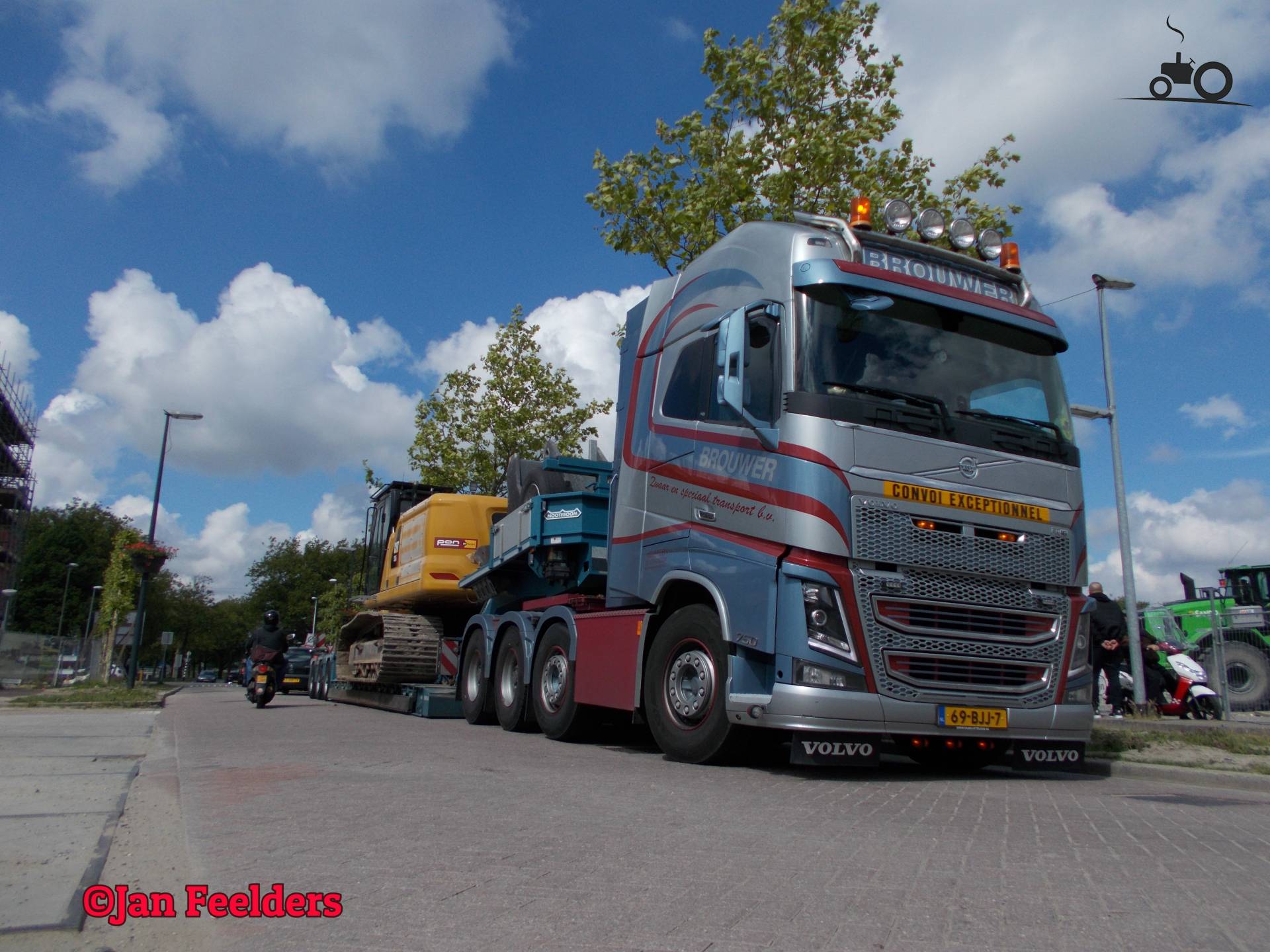 Foto Volvo FH16 van Brouwer Zwaar en Speciaal Transport B.V. - TruckFan