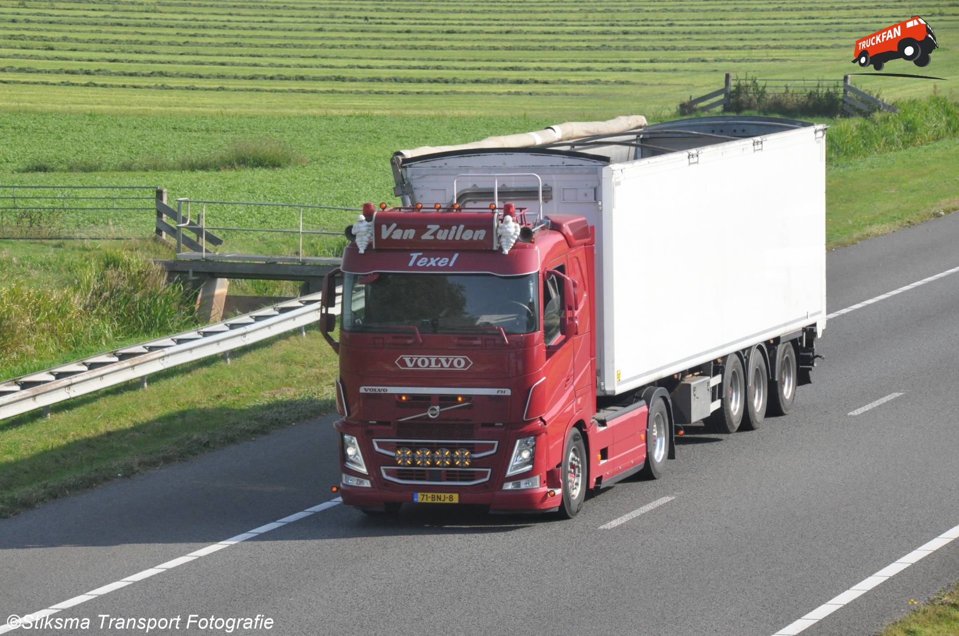 Foto Volvo FH van Van Zuilen Texel B.V. - TruckFan