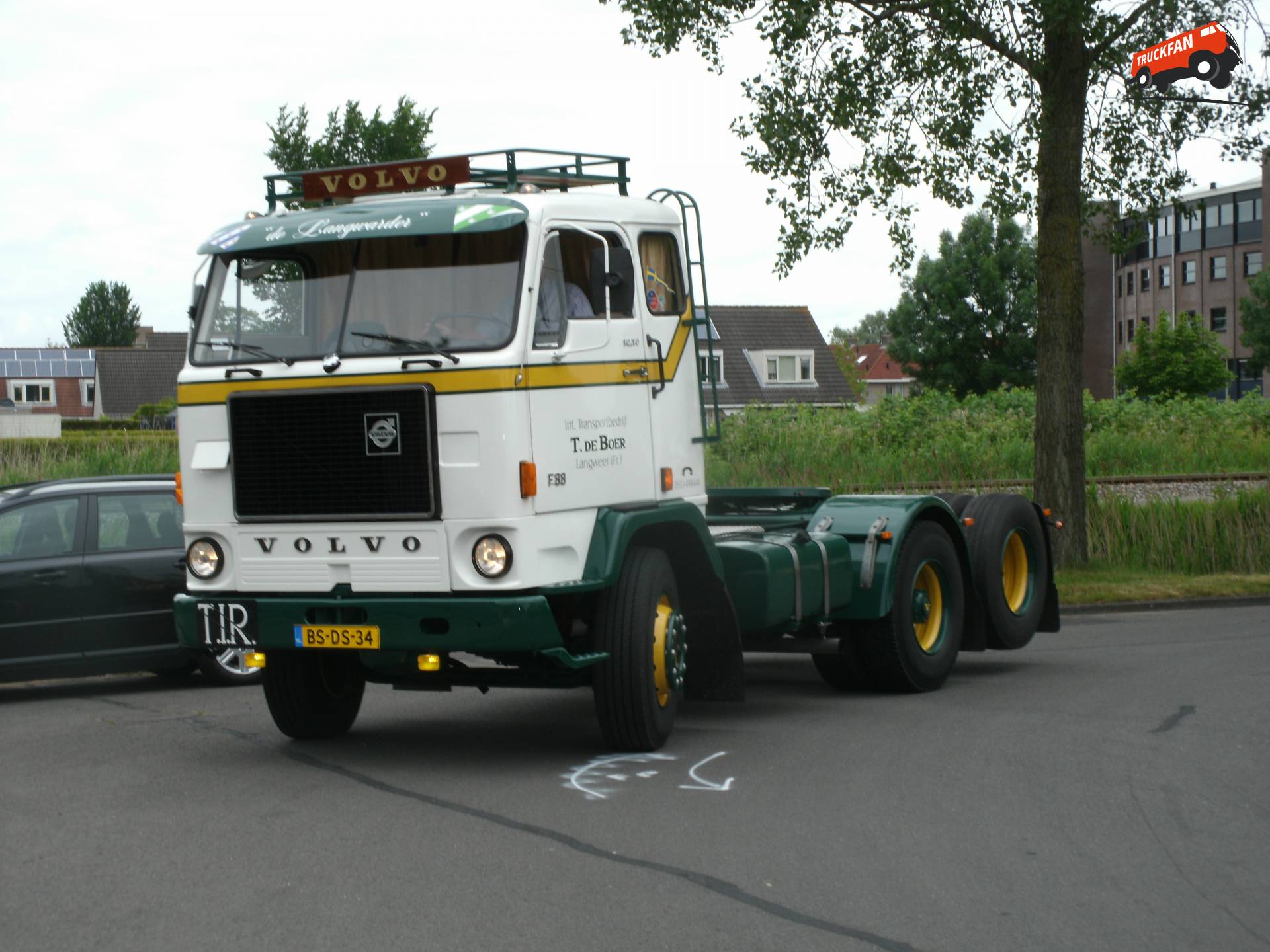Foto Volvo F88 #1018121 - TruckFan
