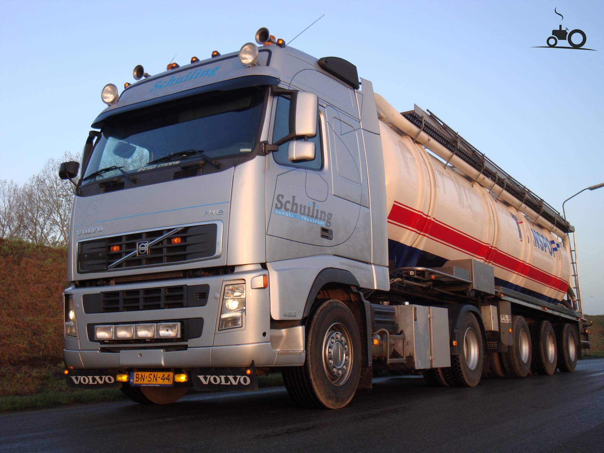 Foto Volvo FH12 2nd gen van Schuiling Handel en Transport B.V. - TruckFan