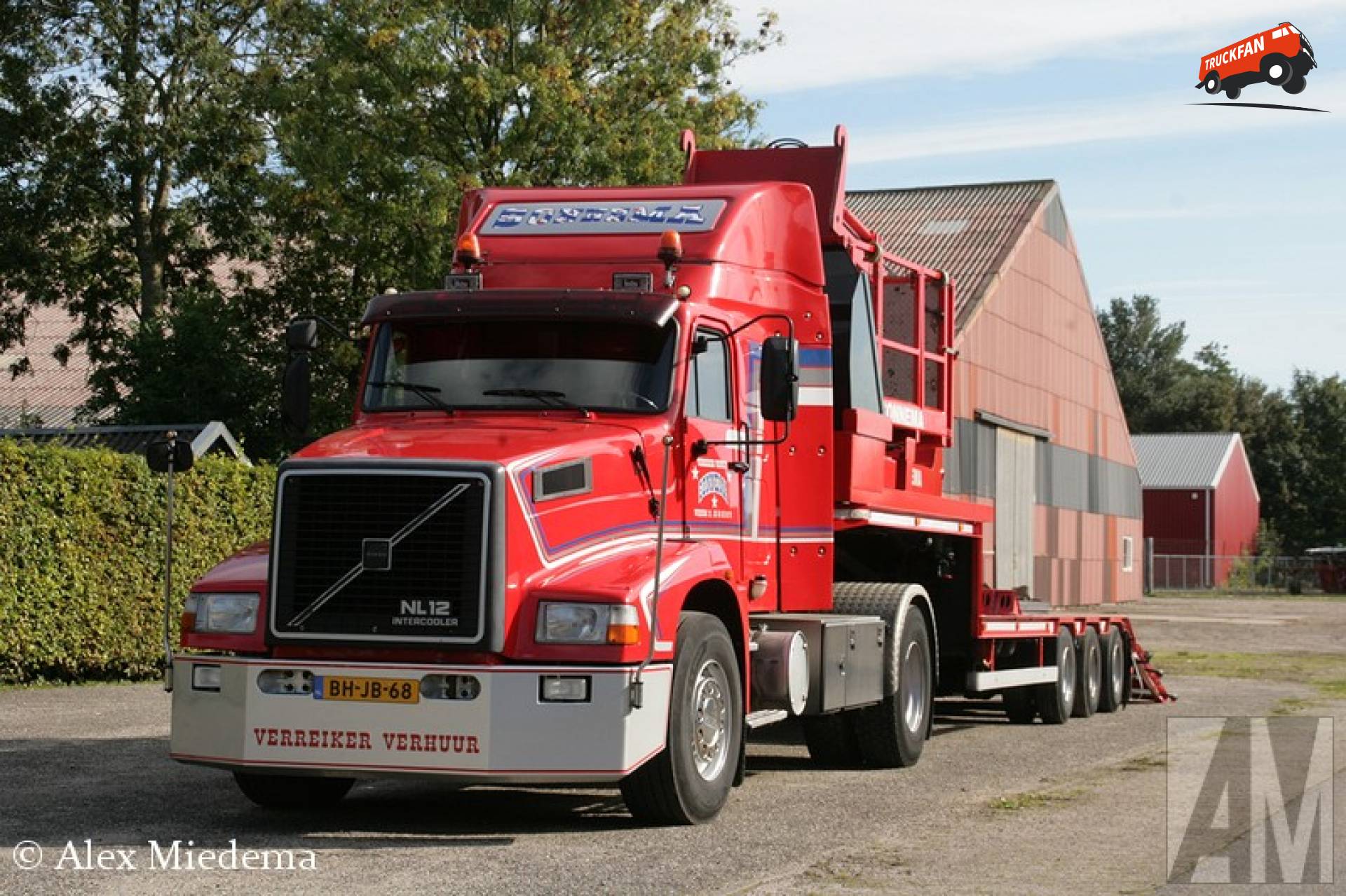 Foto Volvo NL12 van Sonnema Verreiker Verhuur - TruckFan