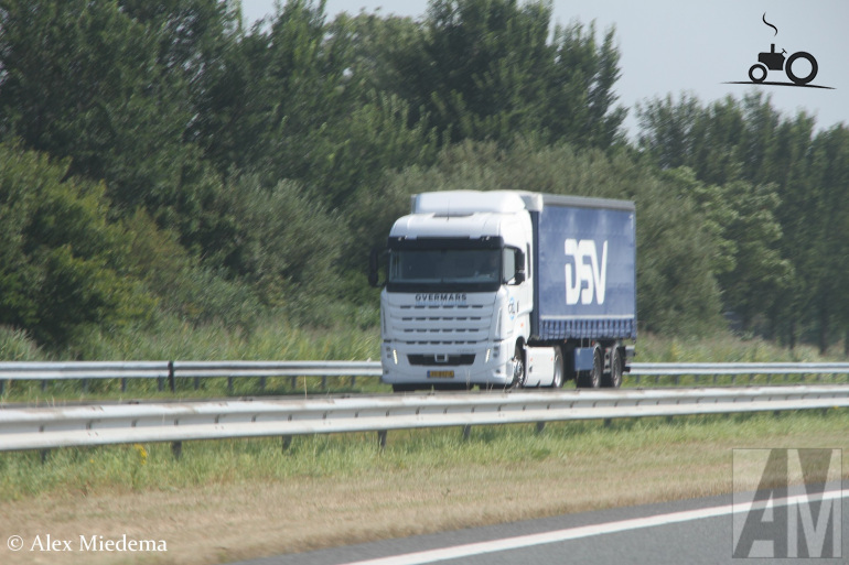 Foto BMC Tugra van Overmars Transport, DSV Solutions (Moerdijk) B.V ...