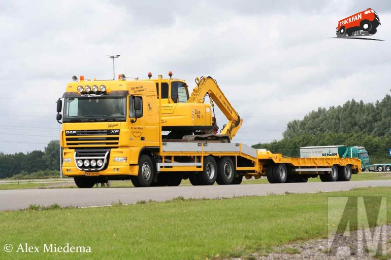 Foto DAF XF105 van H. van Herk - TruckFan