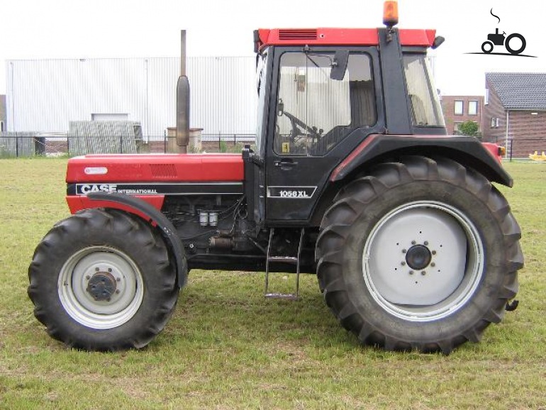 Foto Case International 1056 XL #83099 - TruckFan