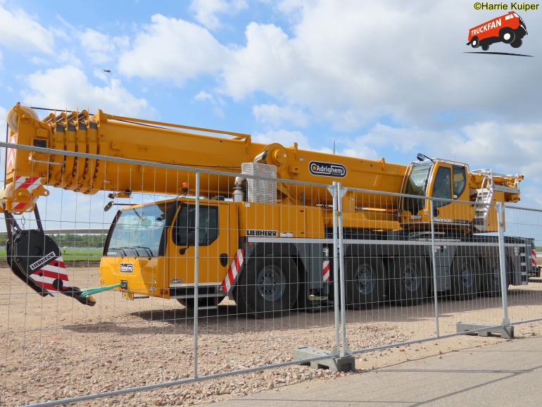 Foto Liebherr LTM1250 #1471761 - TruckFan