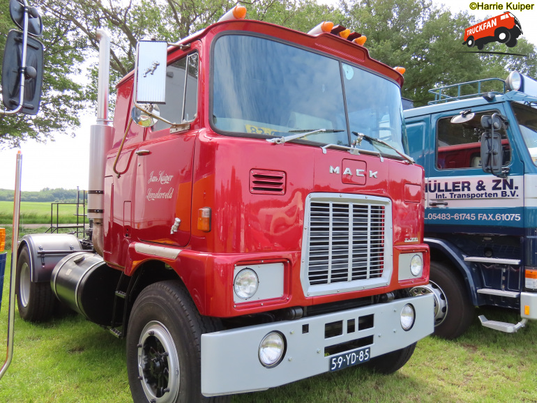 Foto mack F-serie (vrachtwagen) #1477334 - TruckFan