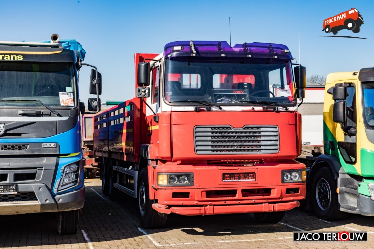 Foto MAN F2000 #1462380 - TruckFan