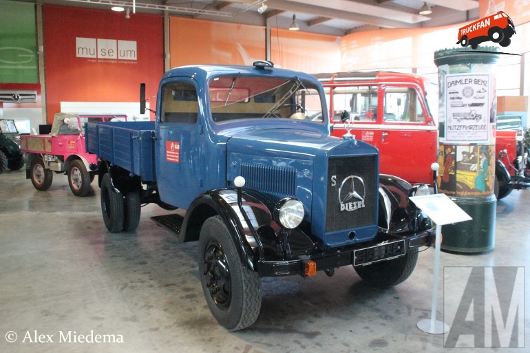 Foto Mercedes-Benz L3000 van Daimler AG - TruckFan