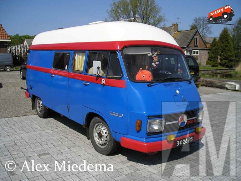 Foto Mercedes-Benz L306 #1109356 - TruckFan