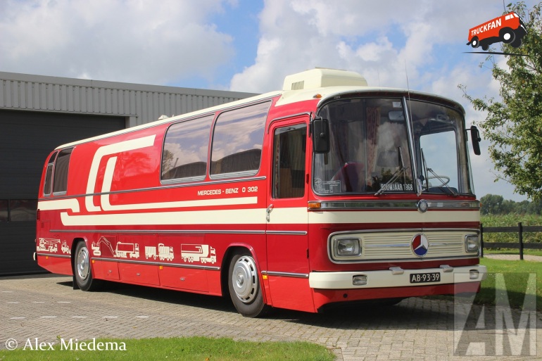 Foto Mercedes-Benz O302 van Spaansen Grondstoffen en Logistiek B.V ...
