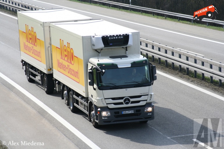 Foto Mercedes-Benz Actros MP3 #1457889 - TruckFan